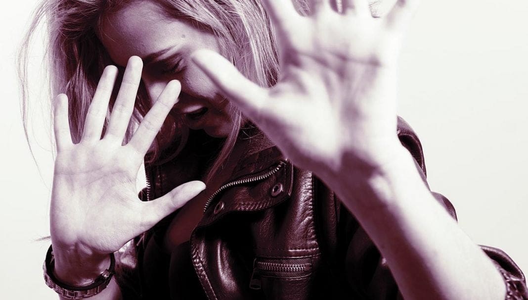 10 Women Confess The Body Parts They Are Most Self Conscious About ...