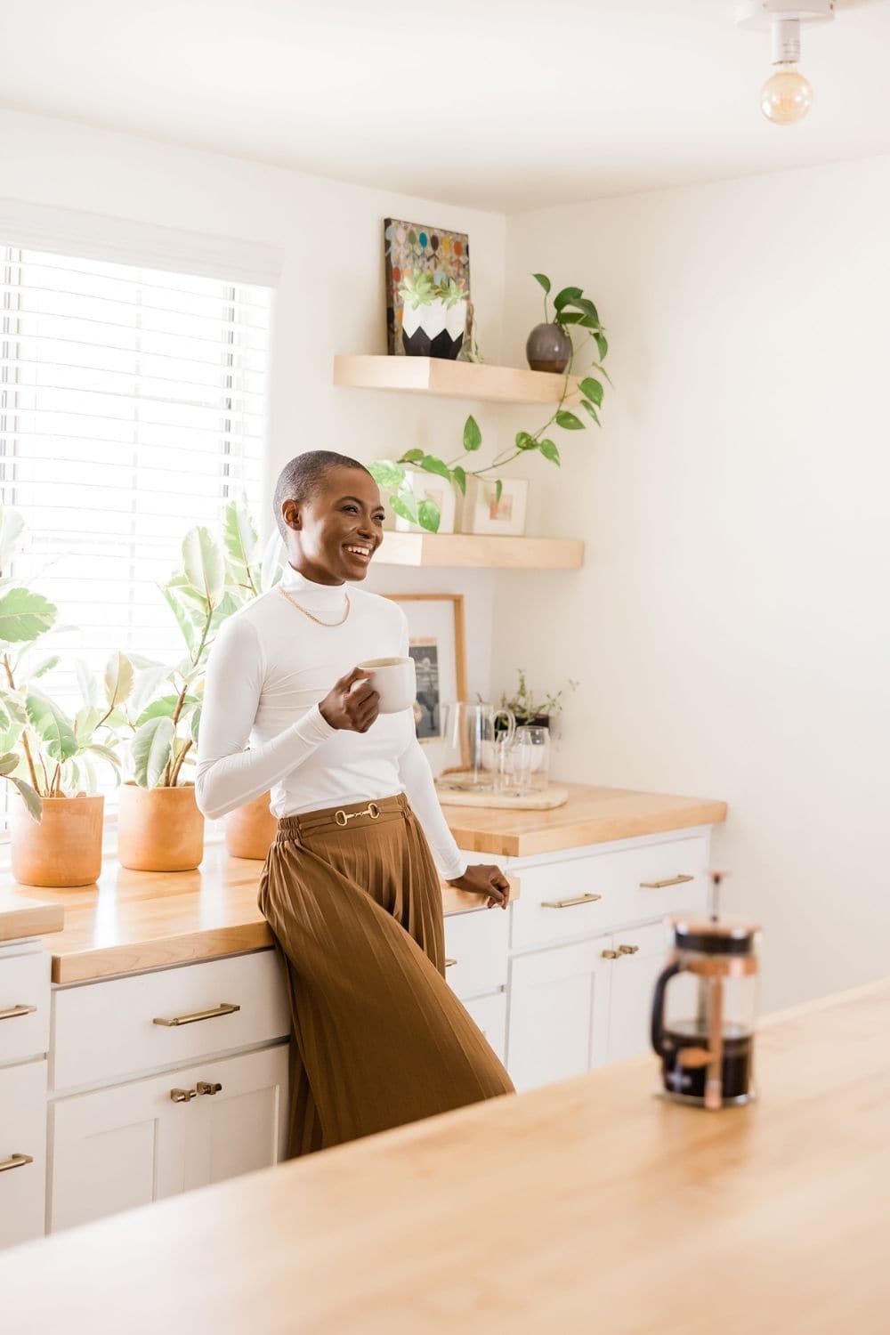 11 Habits of a Confident Woman (And How To Be One) - Project Hot Mess