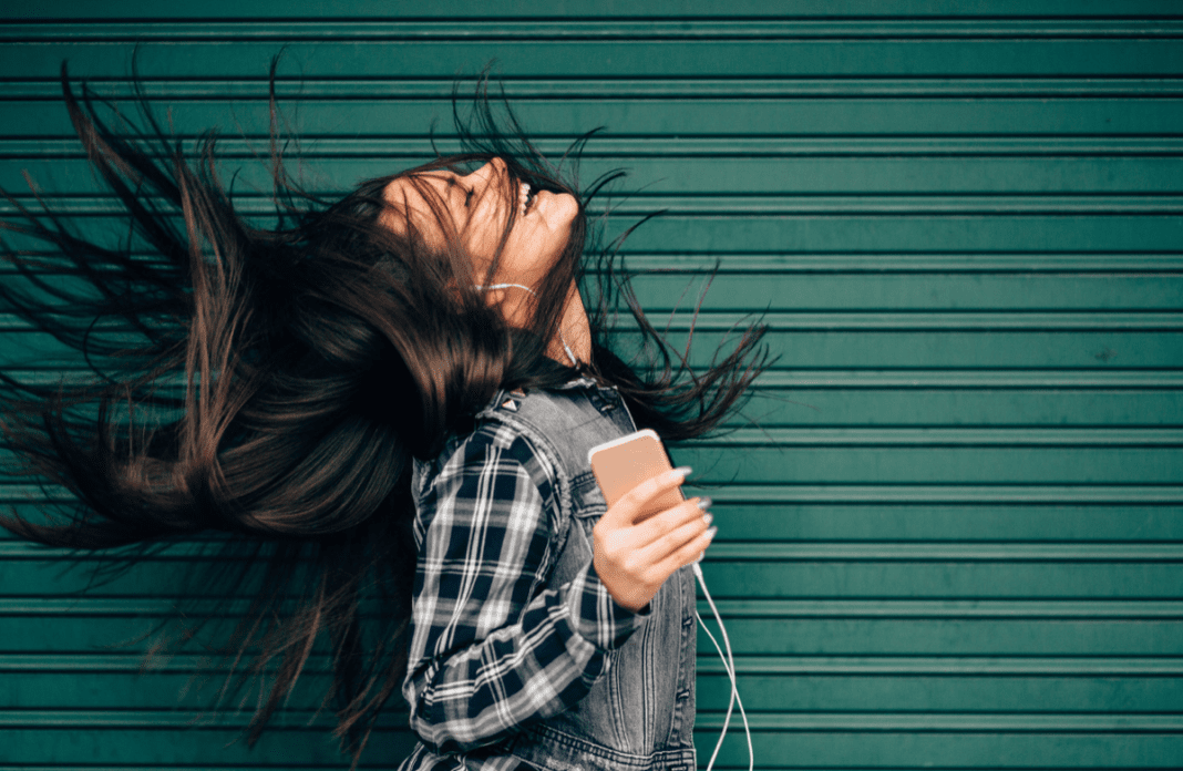 5 Ways To Boost Your Self Confidence - Project Hot Mess