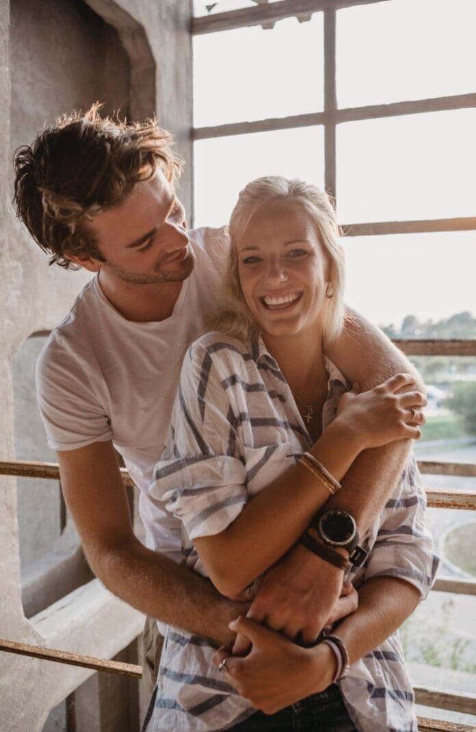 55 Receiving Gifts Love Language: Examples, Ideas, and Tips To ...