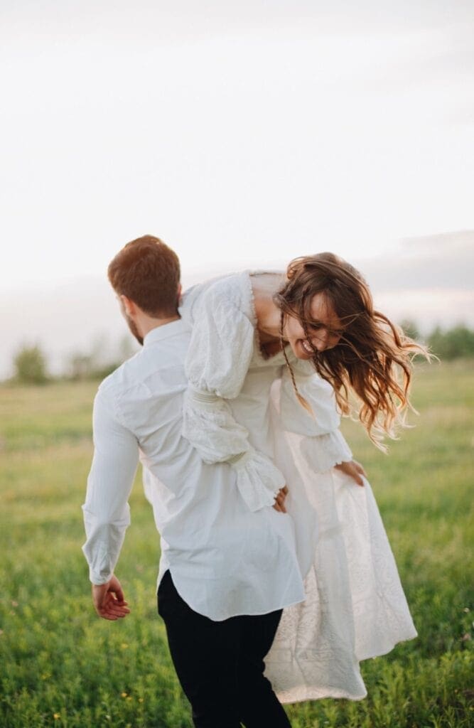 77 Questions To Build Intimacy And Strengthen Your Relationship ...