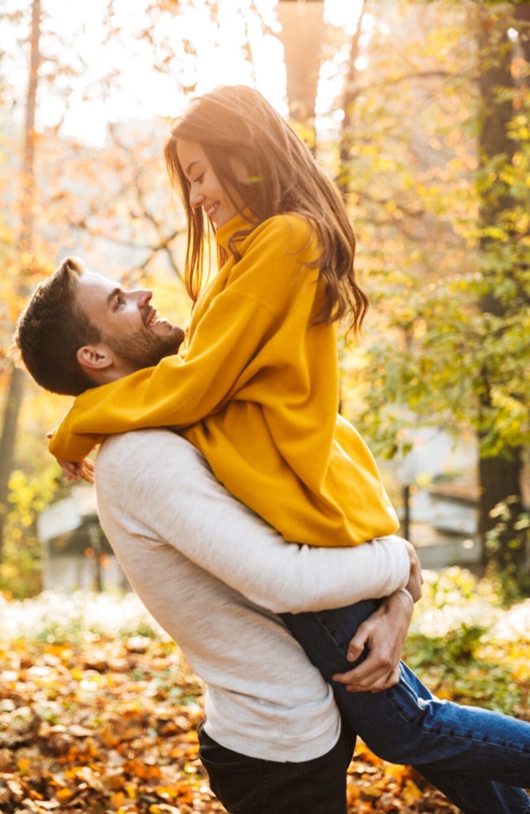 Understanding The Physical Touch Love Language: 65+ Examples, Ideas ...