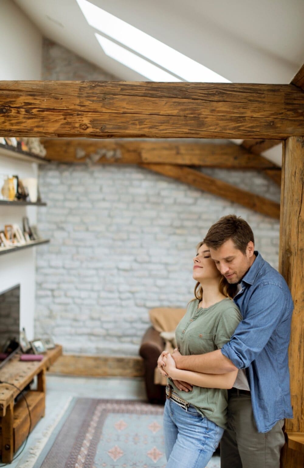 Understanding The Physical Touch Love Language: 65+ Examples, Ideas ...