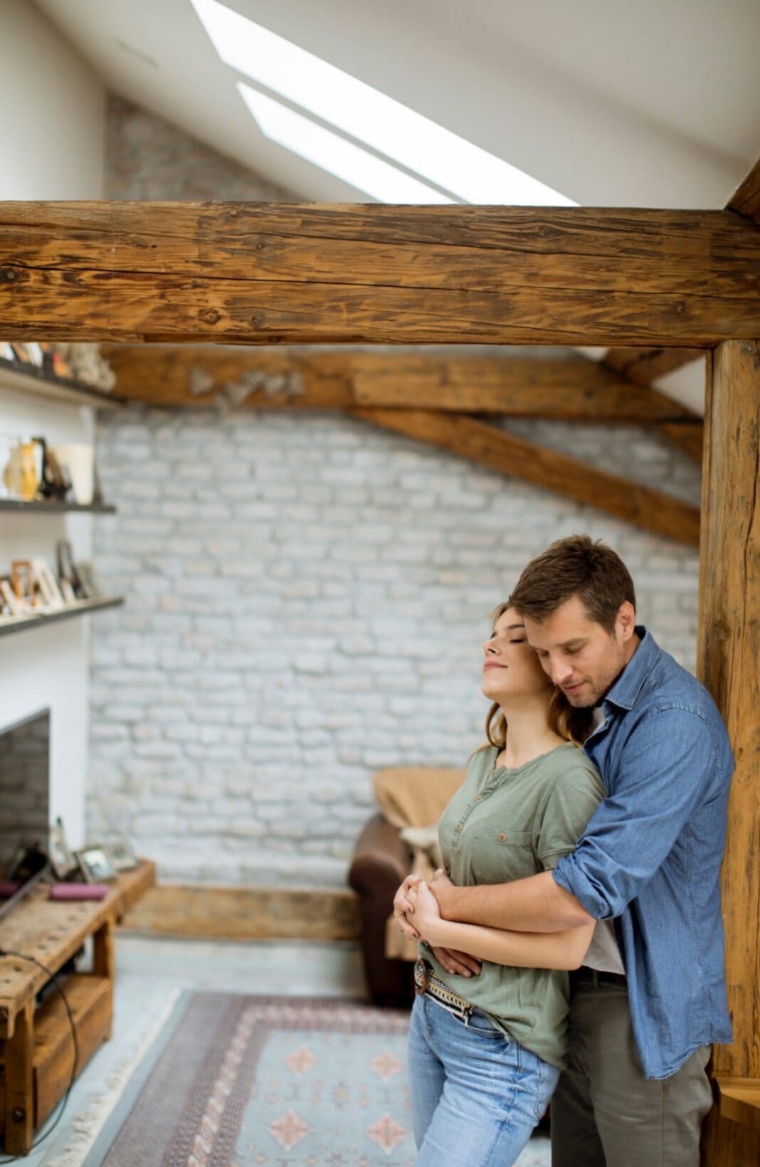 Understanding The Physical Touch Love Language: 65+ Examples, Ideas ...